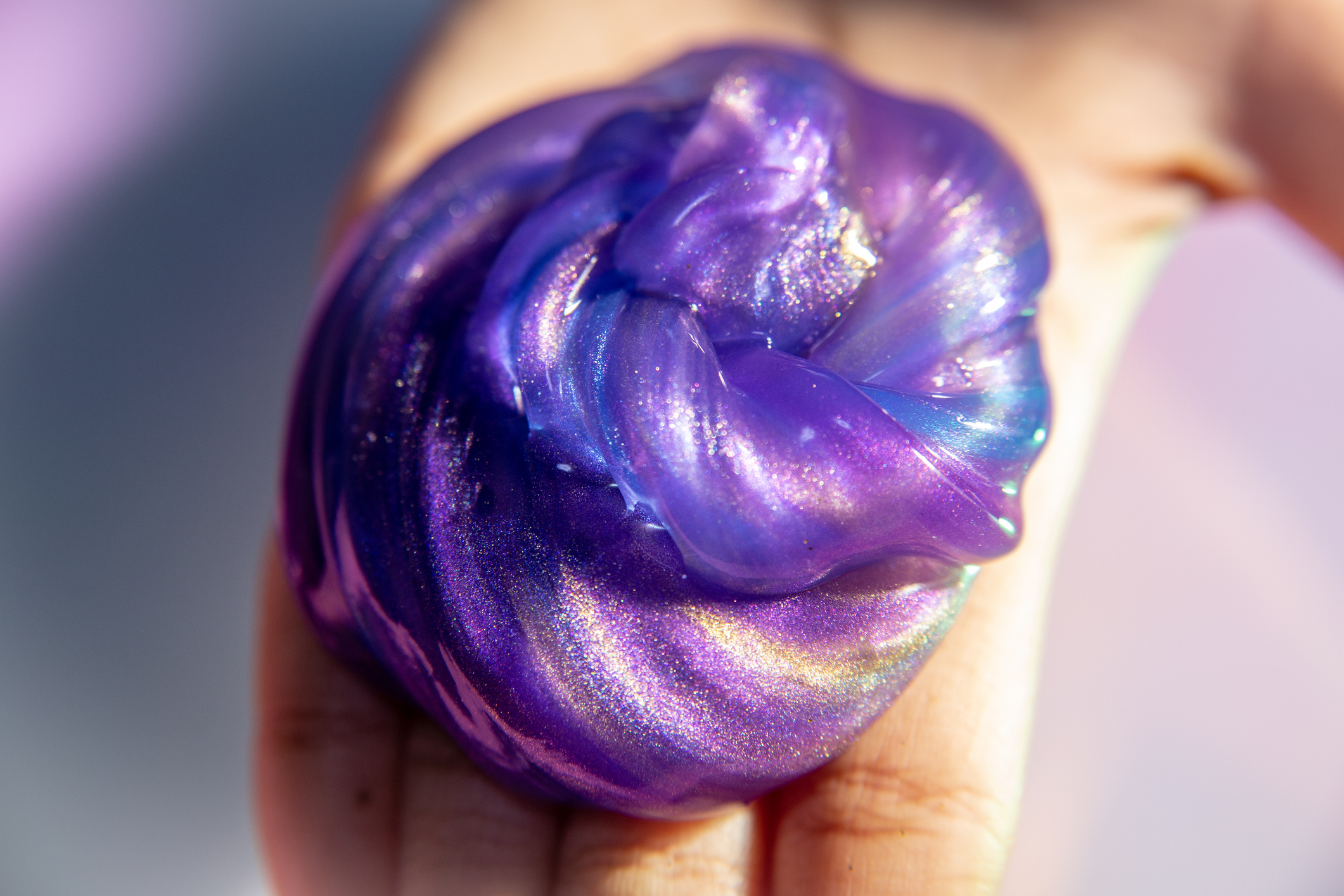 Schleim selber machen: 6 Rezepte mit und ohne Kleber + Video - gofeminin